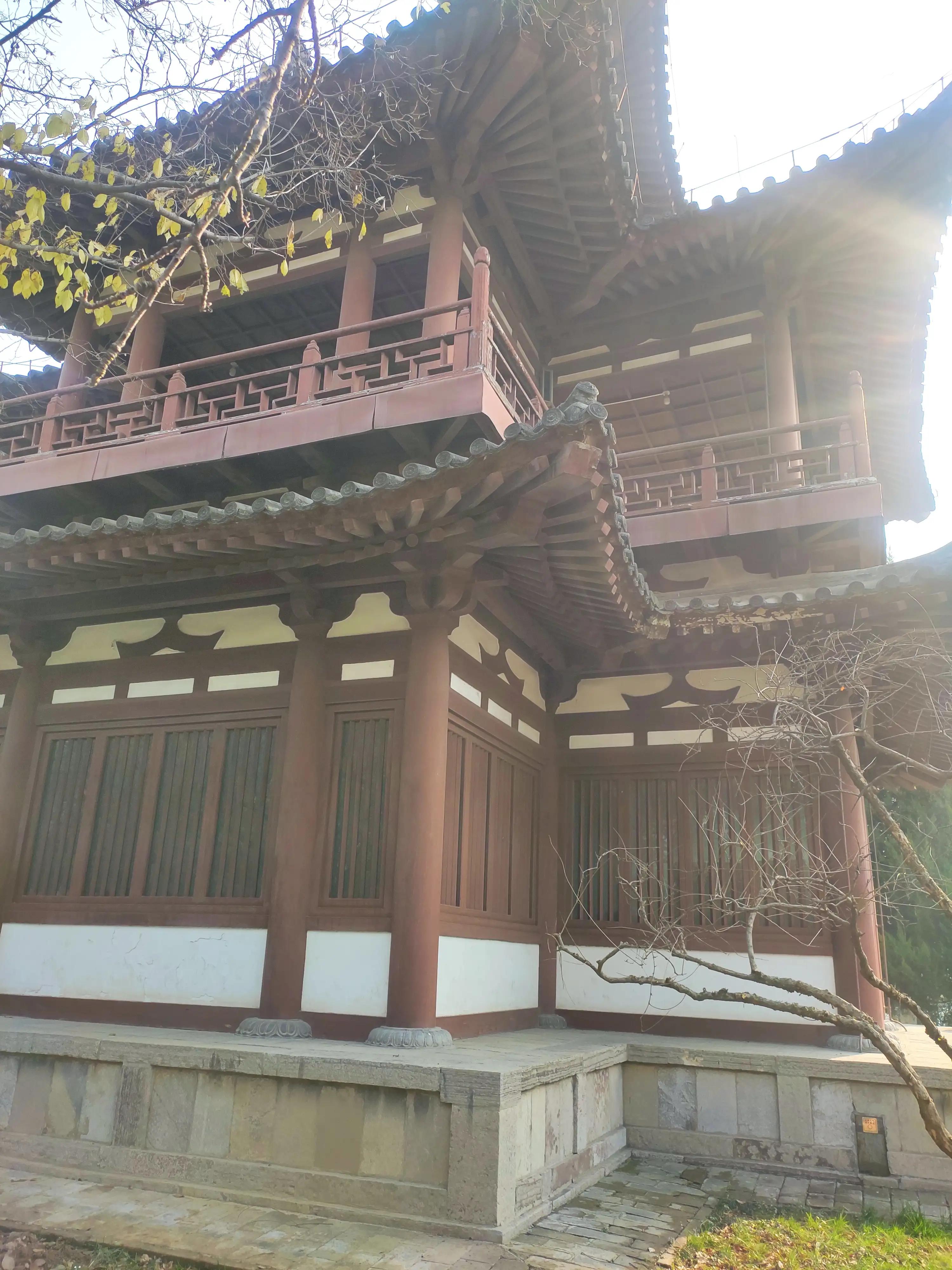 Wulu Le Tour to the north of the Qinglong Temple on the original ...