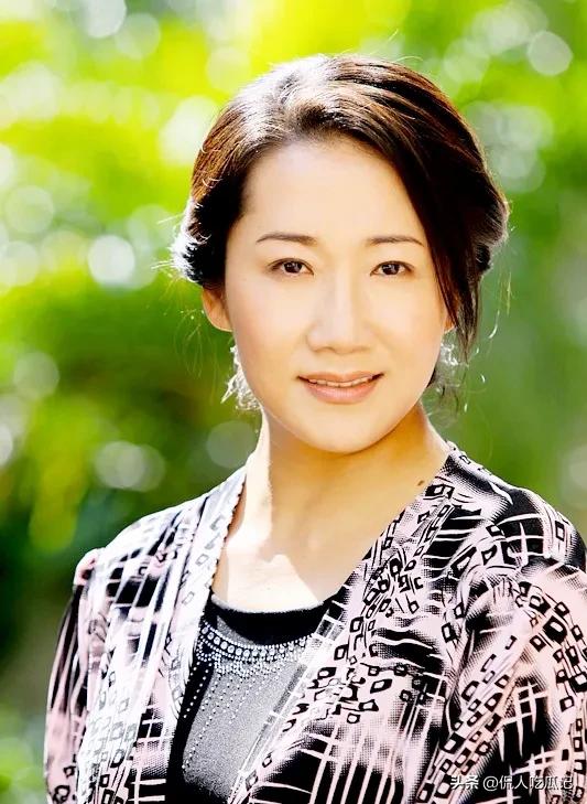 Guo Hong: Once out of the circle with "No Man's Land", 53 years old ...