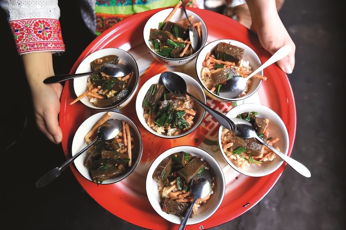 Huayao delicacy hidden deep in the mountains: Quercus tofu - iNEWS