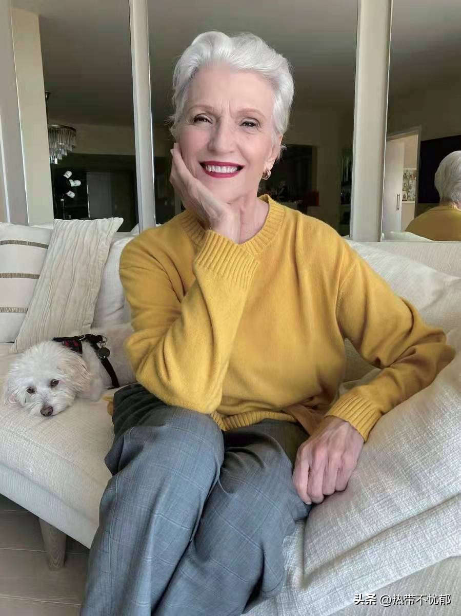 She's a 72-year-old white-haired 'internet celebrity' who returns to ...