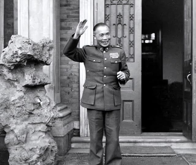 In 1965, upon learning that Li Zongren had returned to China, his old ...