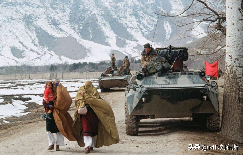 Two Generations Confrontation: Differences in Tactics between the ...