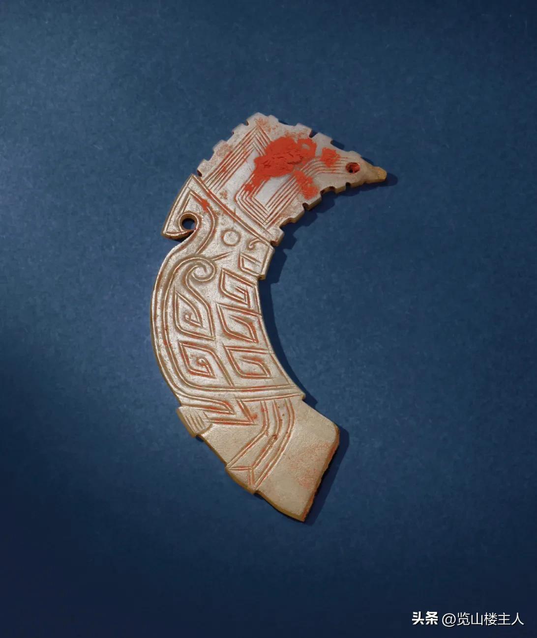 Who knows the real body of the high-crowned bird jade in the late Shang ...