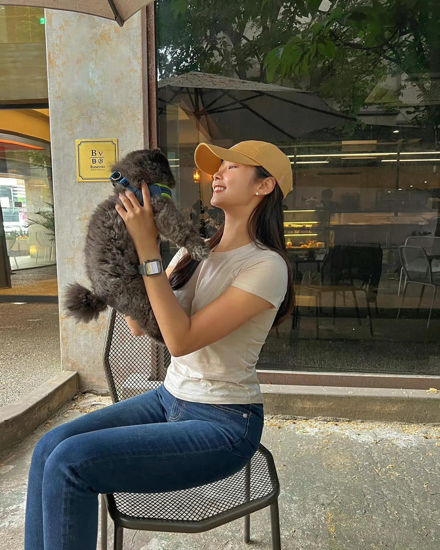 Photo of Korean beauty Kim Soo-hee - iNEWS