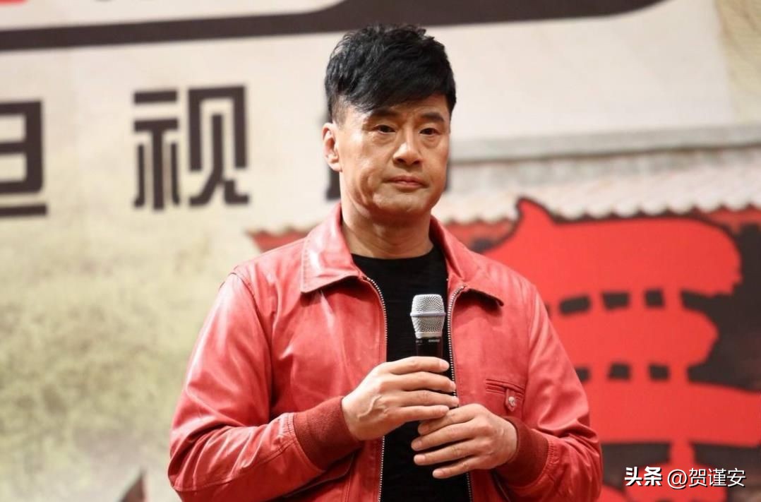 He is the most "clean" actor, why did his wife insist on divorcing him ...