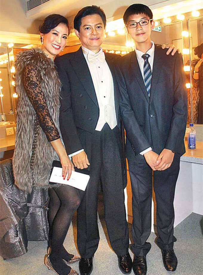 65-year-old singer Warren Mok low-key divorce! The second marriage ...
