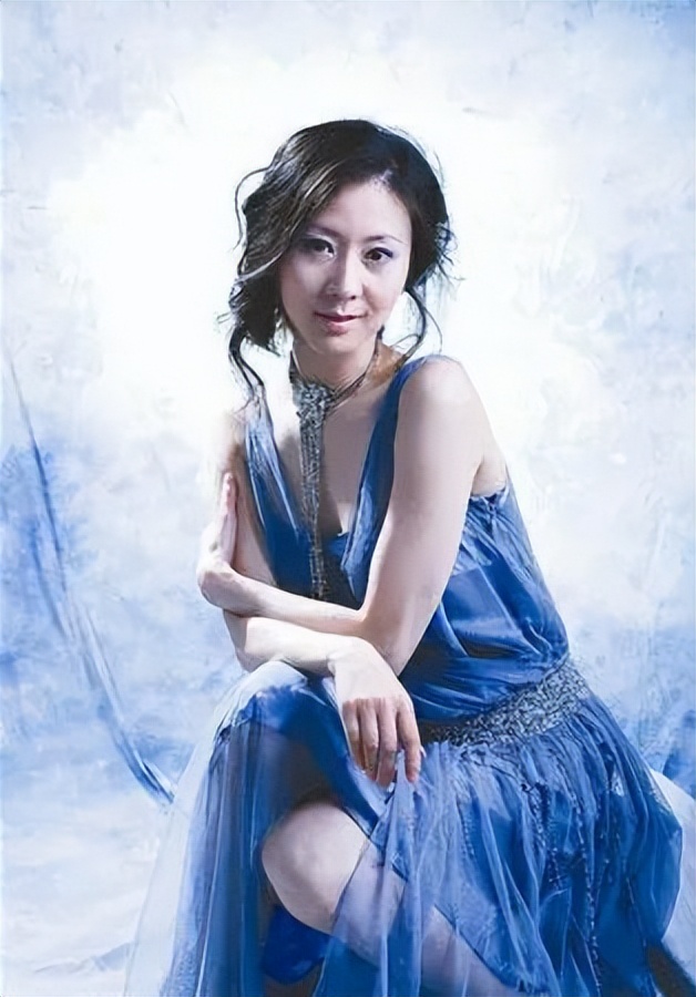 Tang Jiali, who became popular for taking "body portraits", has been ...