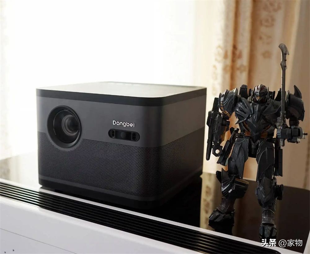 How to choose a home projector without stepping on the pit?Know these 8 ...