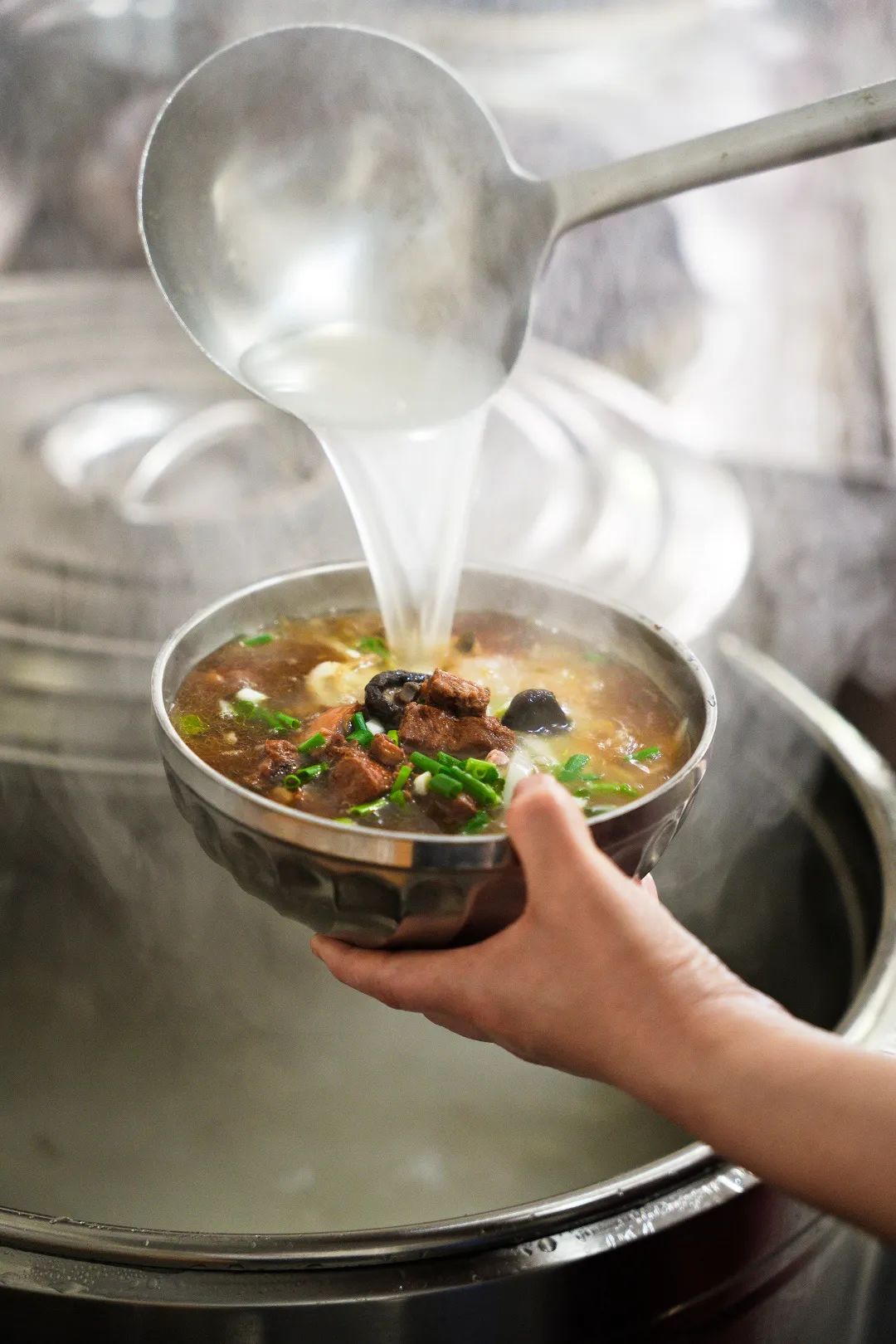 Is there a bowl of excellent Xichang noodles in Chengdu? - iNEWS