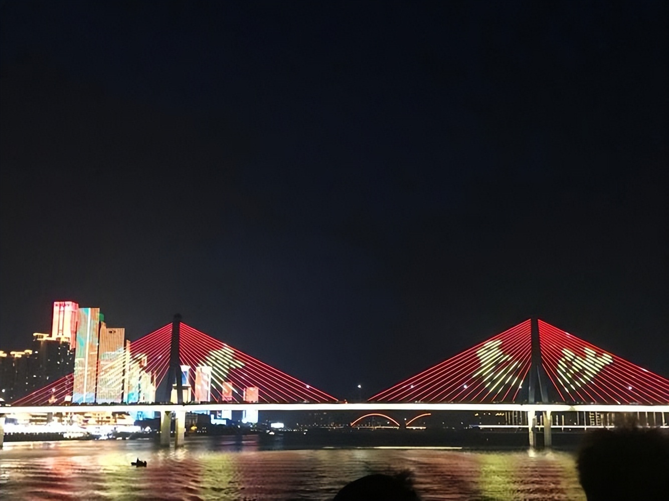 Changsha travel, Xiangjiang night cruise to feel the romantic night - iNEWS