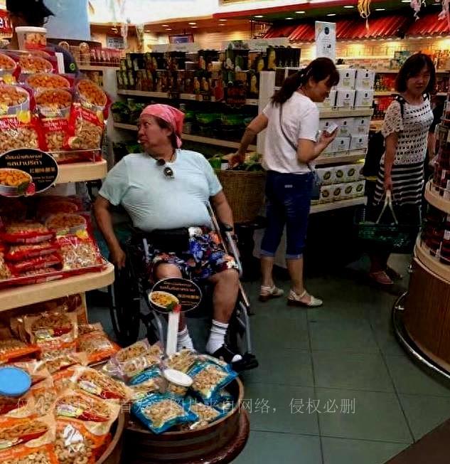 Sammo Hung makes a stunning appearance! The 75-year-old slim figure ...
