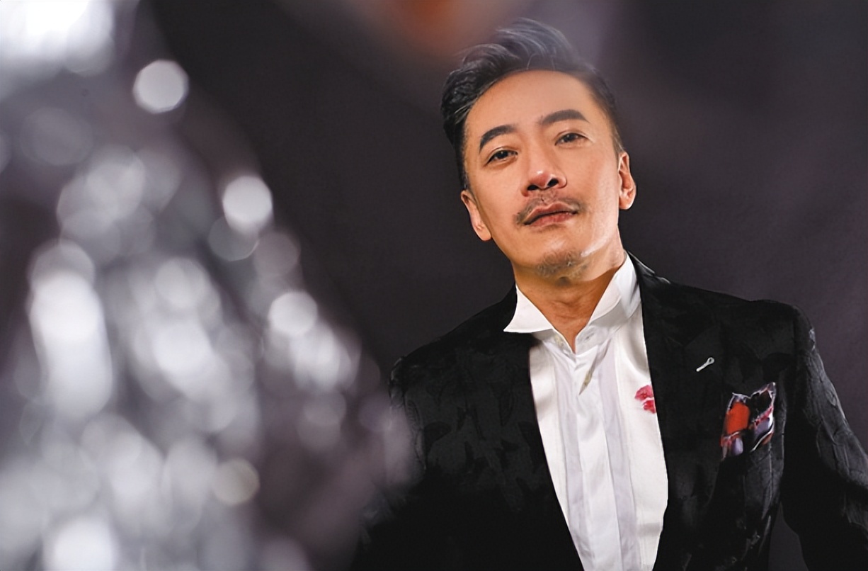 Relying on each other for life with his sister, Mai Zijie finally ...