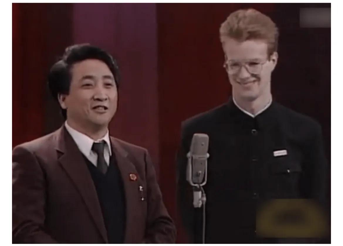 Dashan, a "foreigner", worships Jiang Kun as his teacher, marries a ...