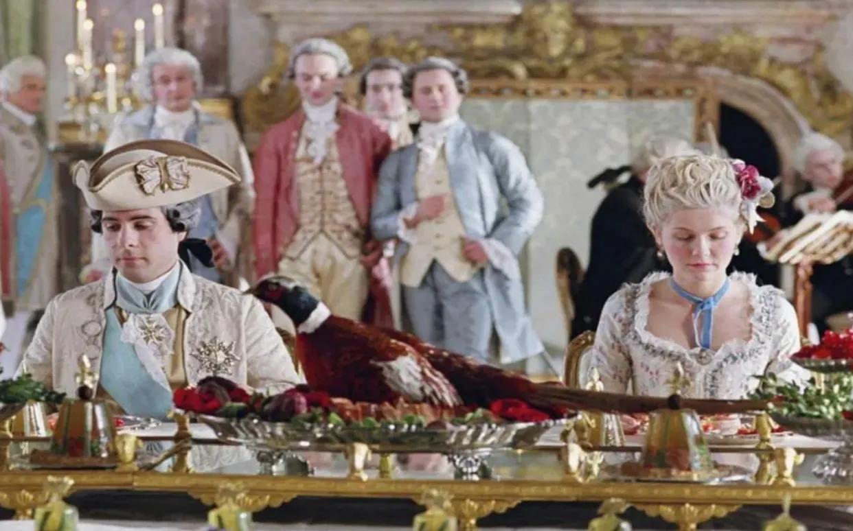 the queen's servant paul - iNEWS