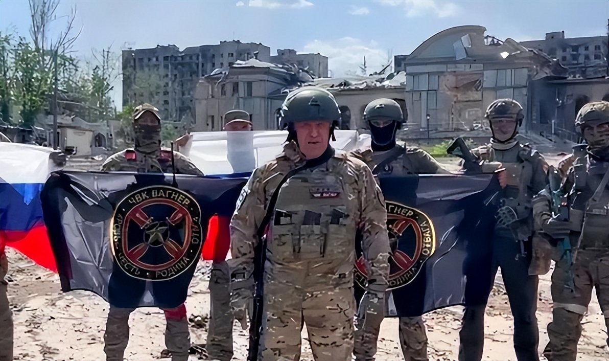 Wagner invaded Russia, the Russian border guards "welcome" along the ...