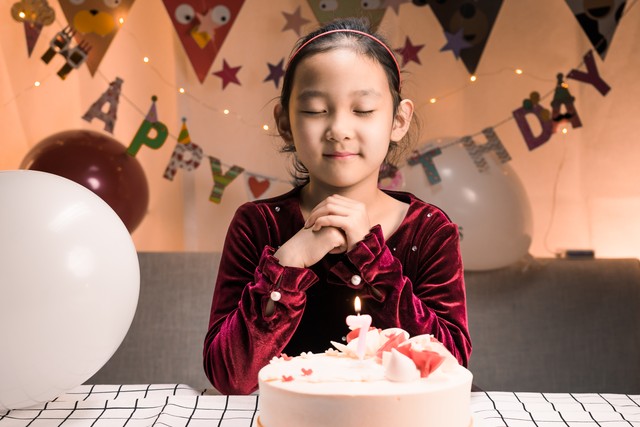 As the saying goes: "When the mother does not celebrate her birthday ...