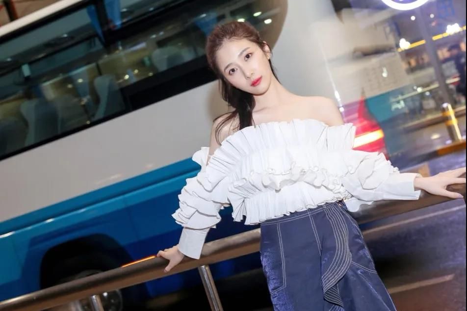 Yang Xinying, the goddess of temperament - iNEWS