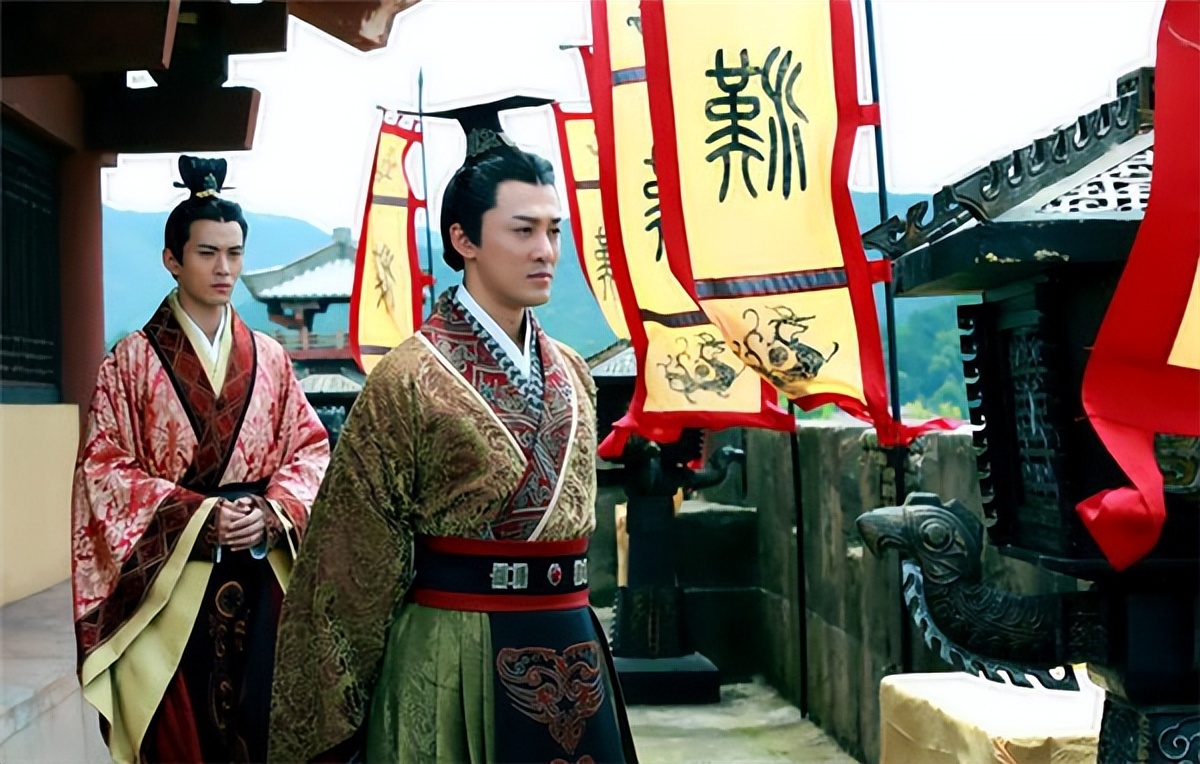 If your little toe has two toenails, it may not be a pure Han, but ...