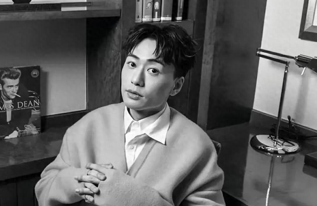 Bad news! Actor Lin Haoting committed suicide by burning charcoal in a ...