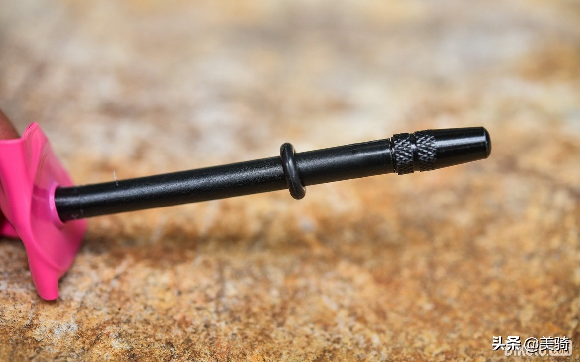 RIDENOW RACE FORMULA TPU Inner Tube Review - iNEWS