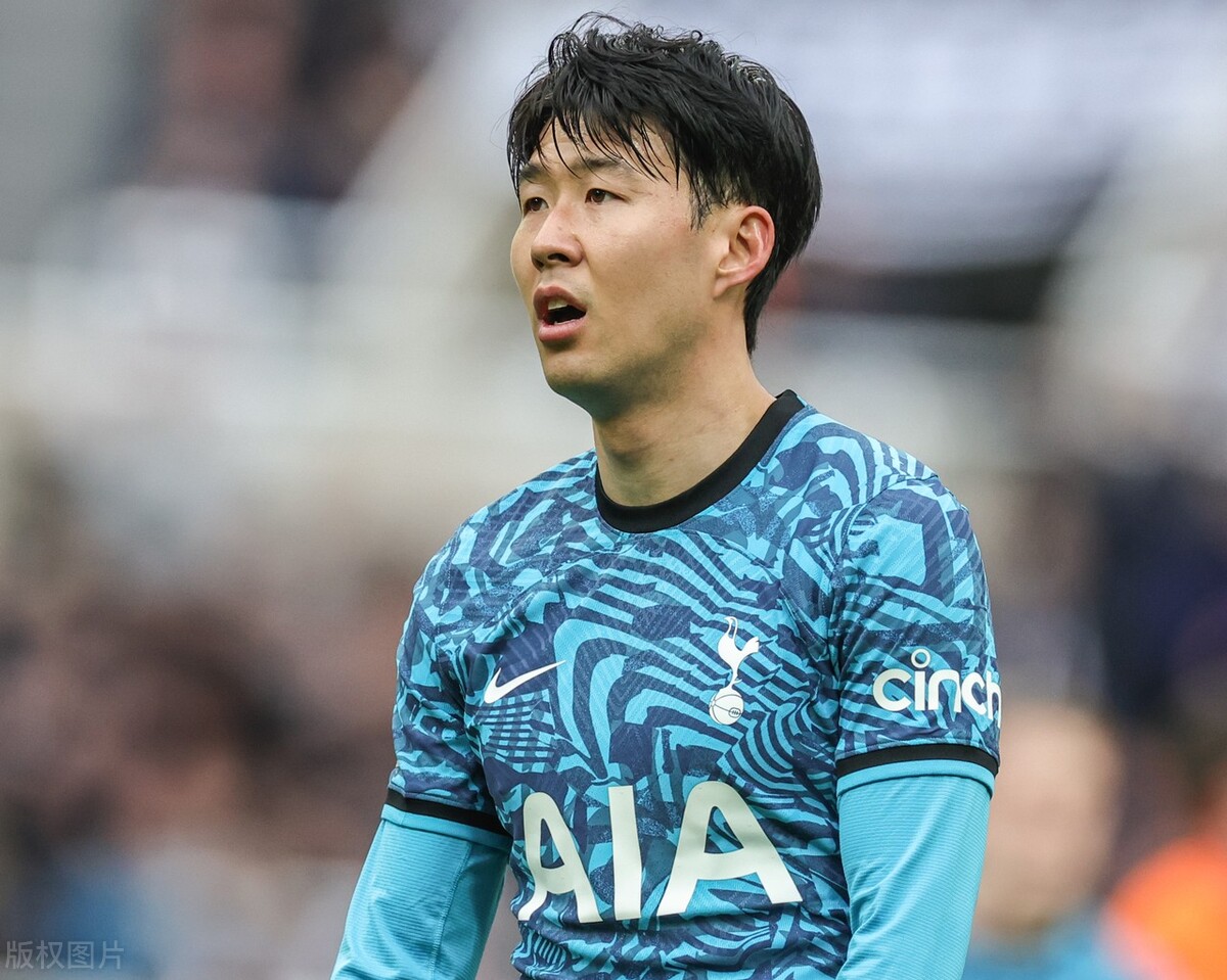 Football tragedy, Tottenham conceded five goals in a row in the opening ...