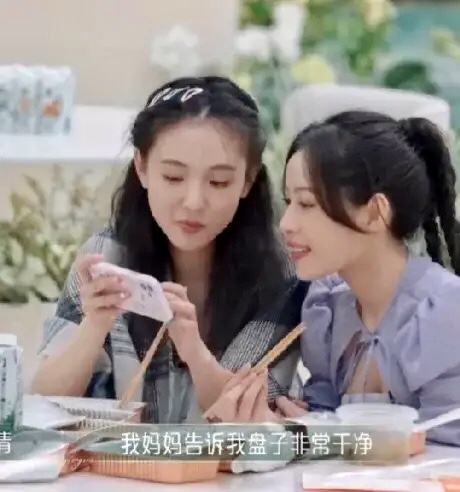 Sisters Who Make Waves 2023, Wu Qian is so fluent in English, chatting ...