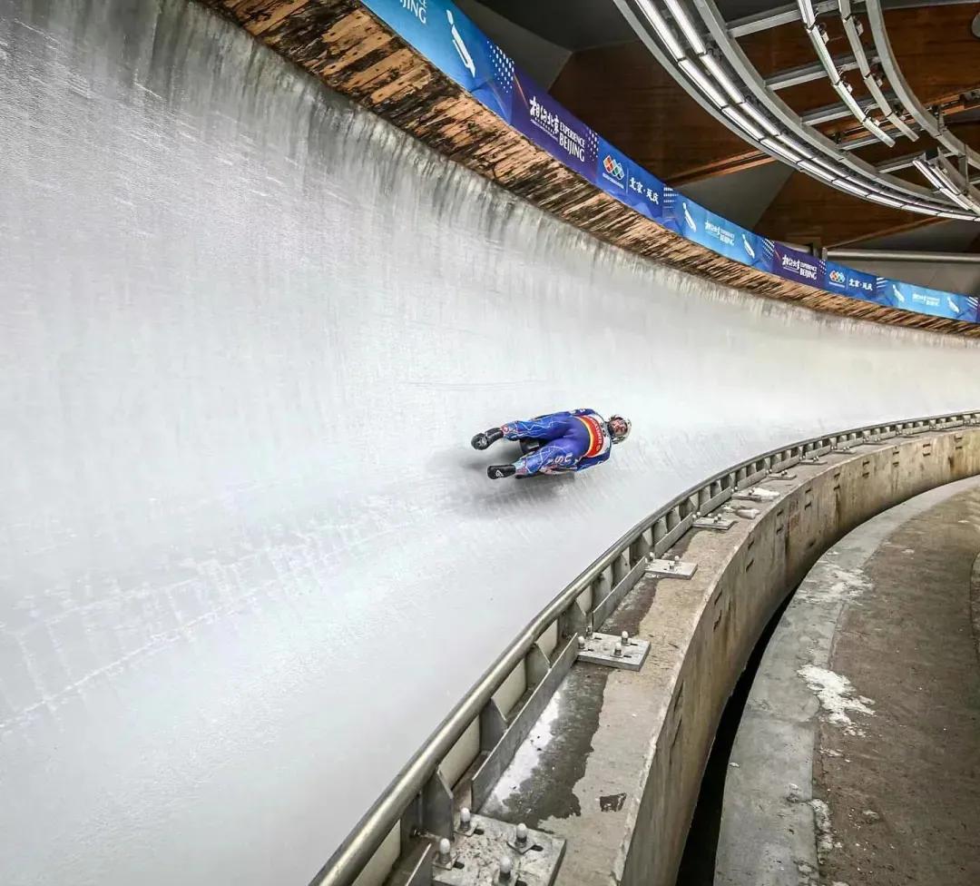 The brave game-sled - iNEWS