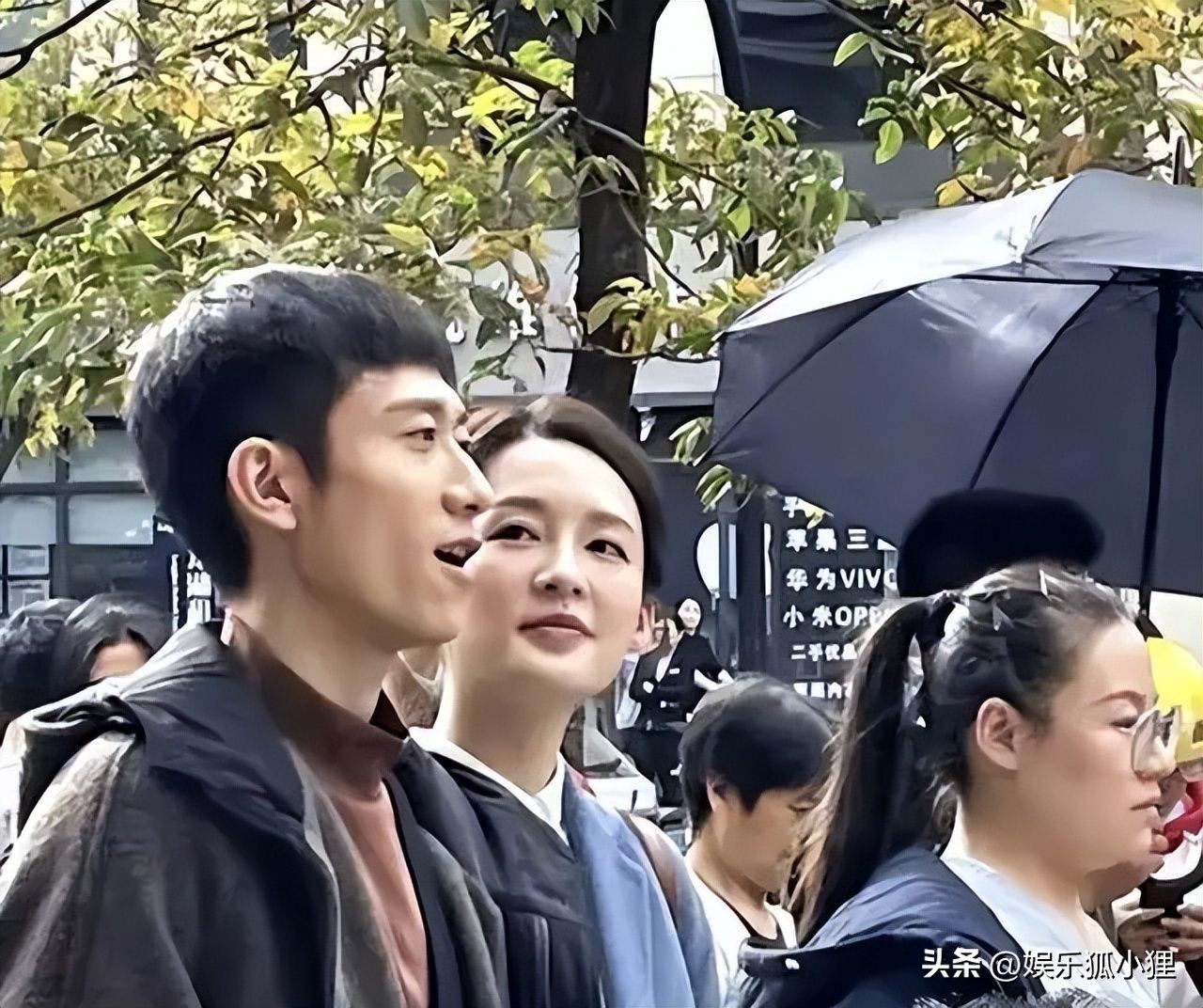 The exposure of Zhang Yishan and Li Qin's love affair has sparked heated discussions among ...