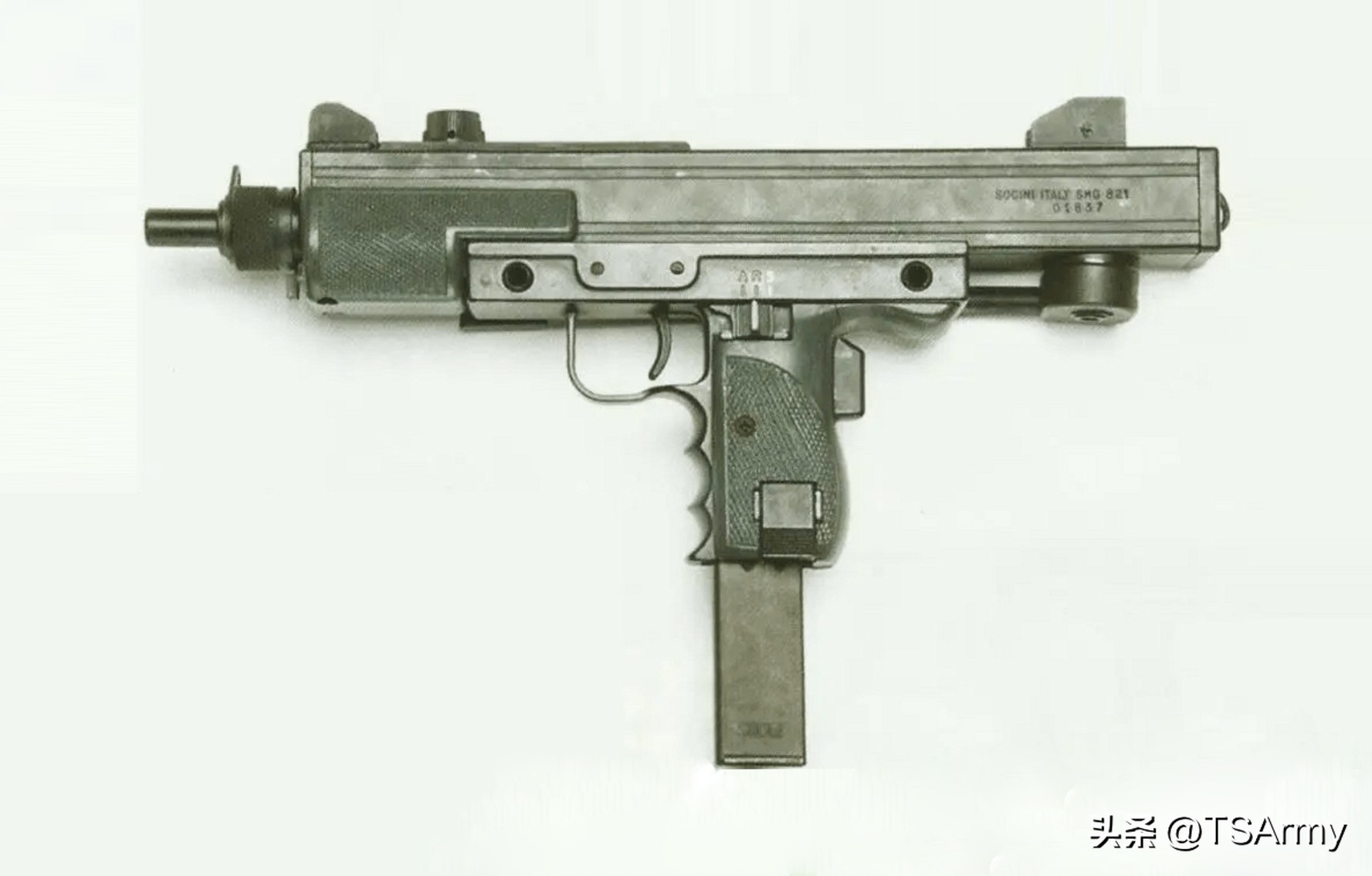 The eight major firearms commonly used by the Italian "Mafia" are all ...