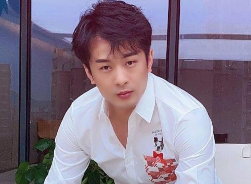 Overbearing!Net red brother Simba revealed in a live broadcast that the ...