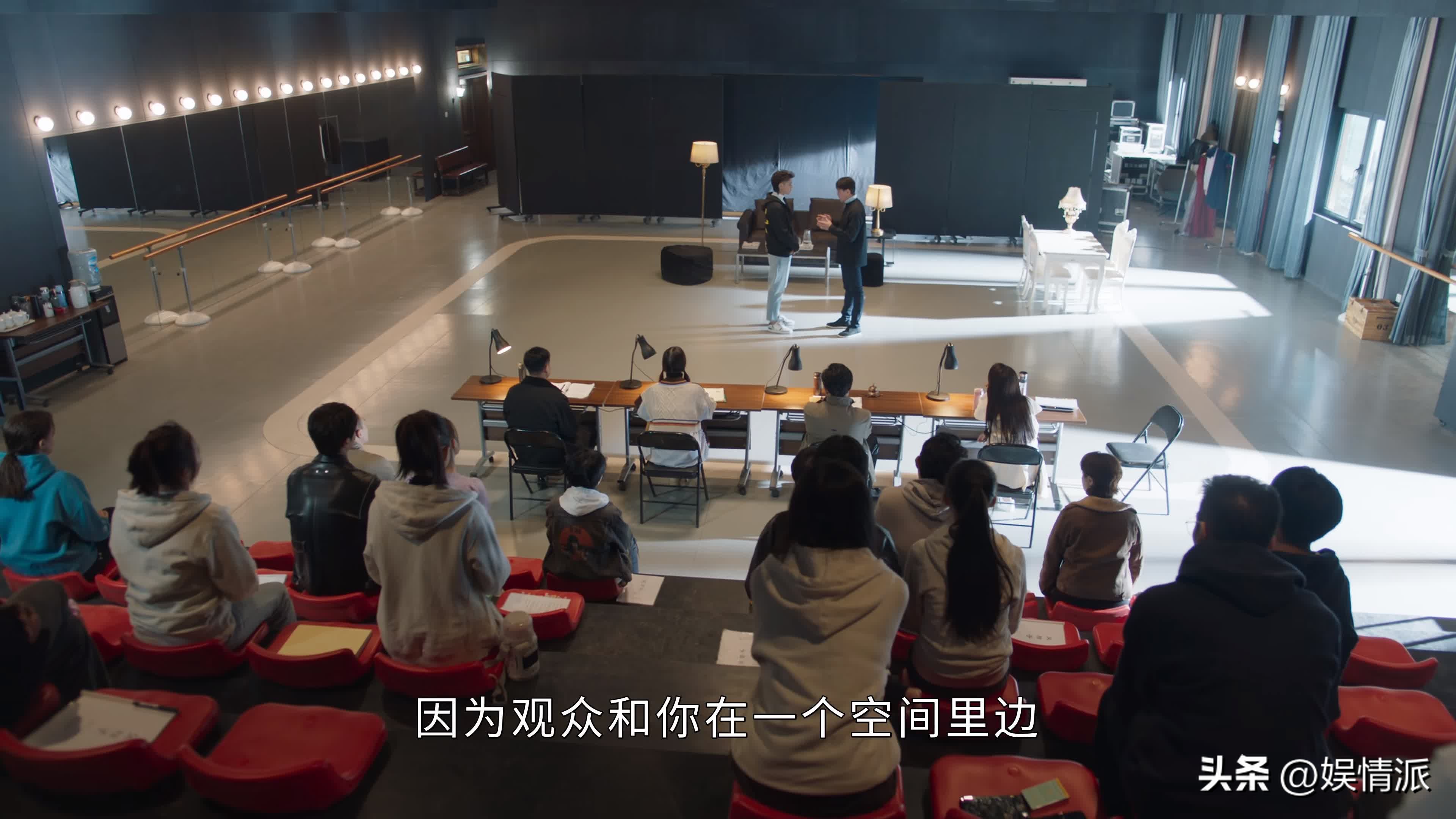 In order to support the male lead, this show invited 2 actresses and 3 ...