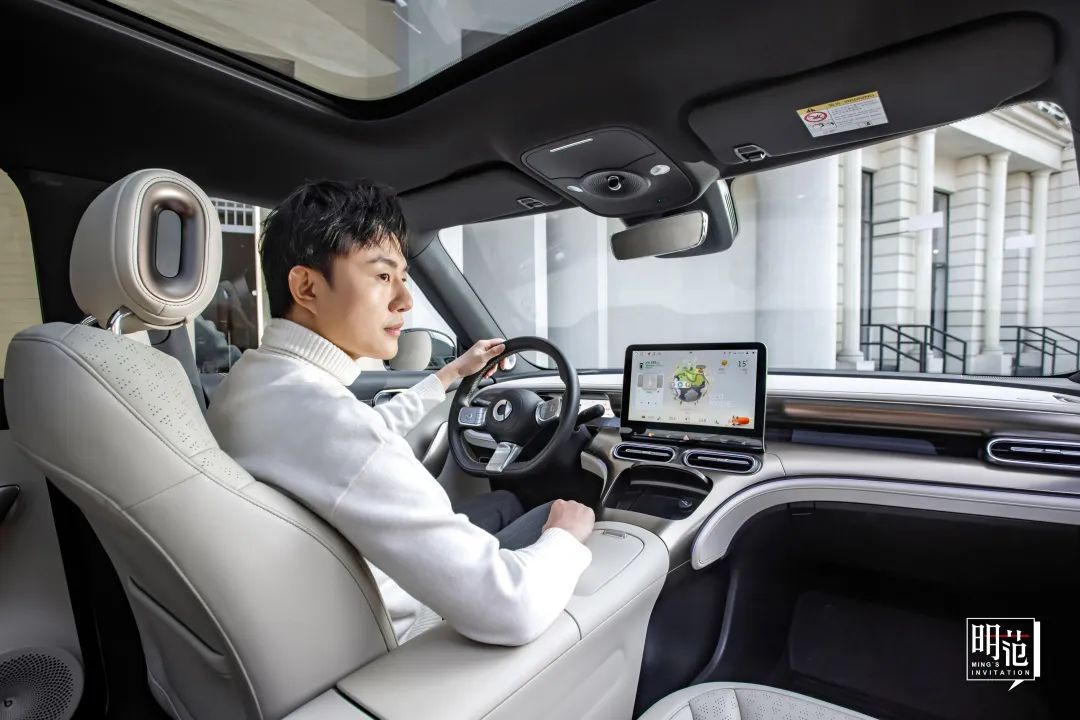 Use the smartest way to be an undefined IT person - iMedia