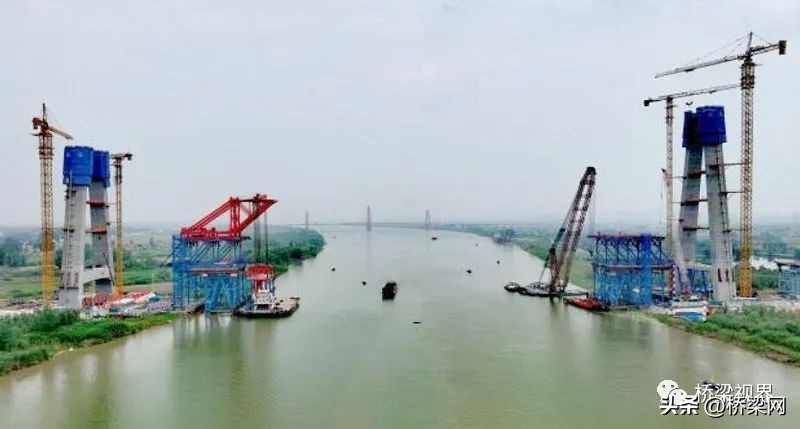 Major bridge events: the steel truss girder hoisting of the first ...