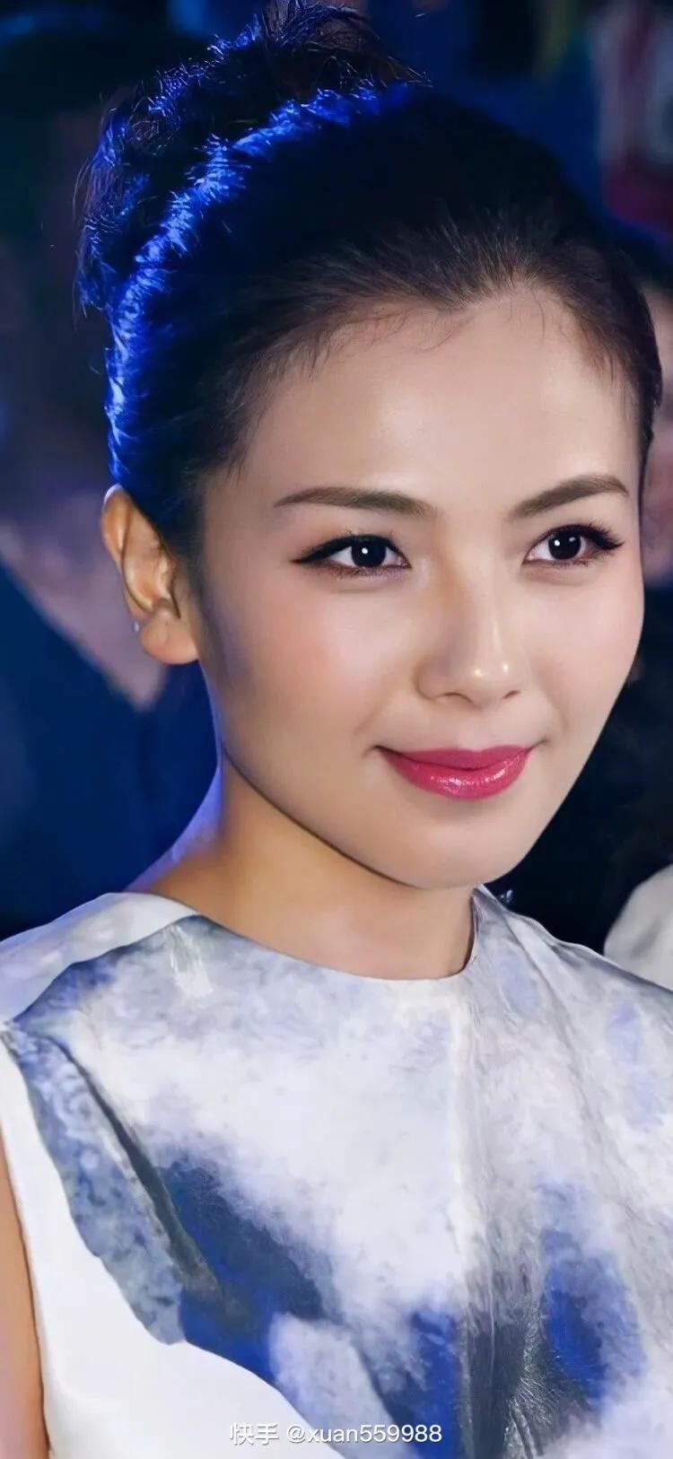 Star Wallpaper: Liu Tao - iNEWS