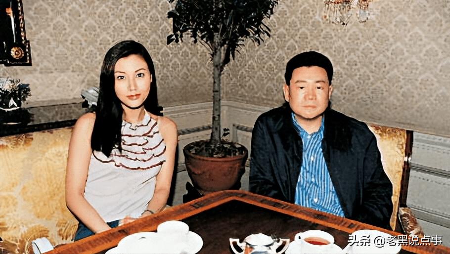 Liu Luanxiong responded to Rosamund Kwan's "golf"!It hints that Li Jiaxin is a scheming girl ...