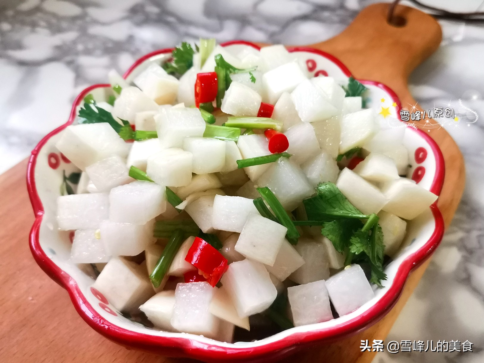 This dish is "Ginseng in Vegetables". It is low-fat and low-calorie. It ...