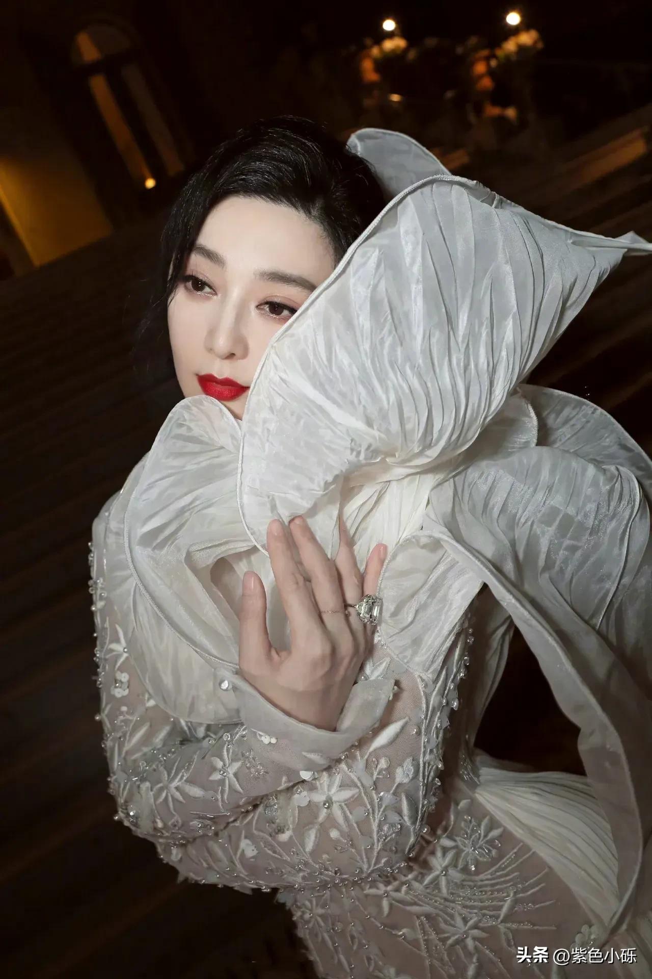 Fan beauty's ever-changing looks in Cannes - iNEWS