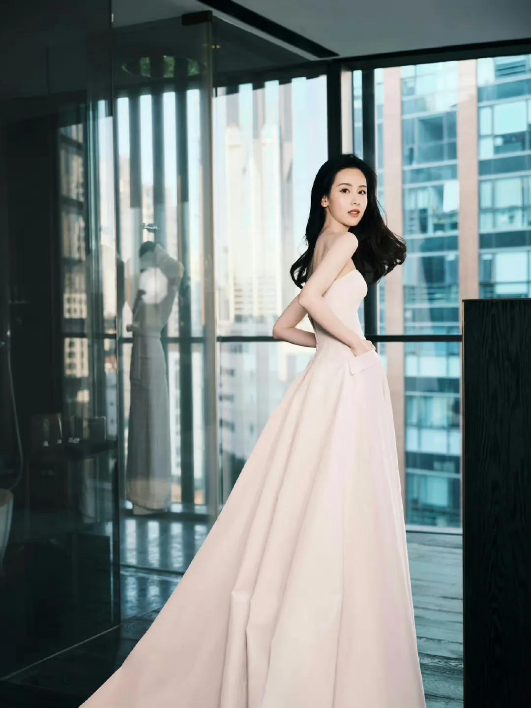 Chen Duling's appearance has its own buff - iMedia