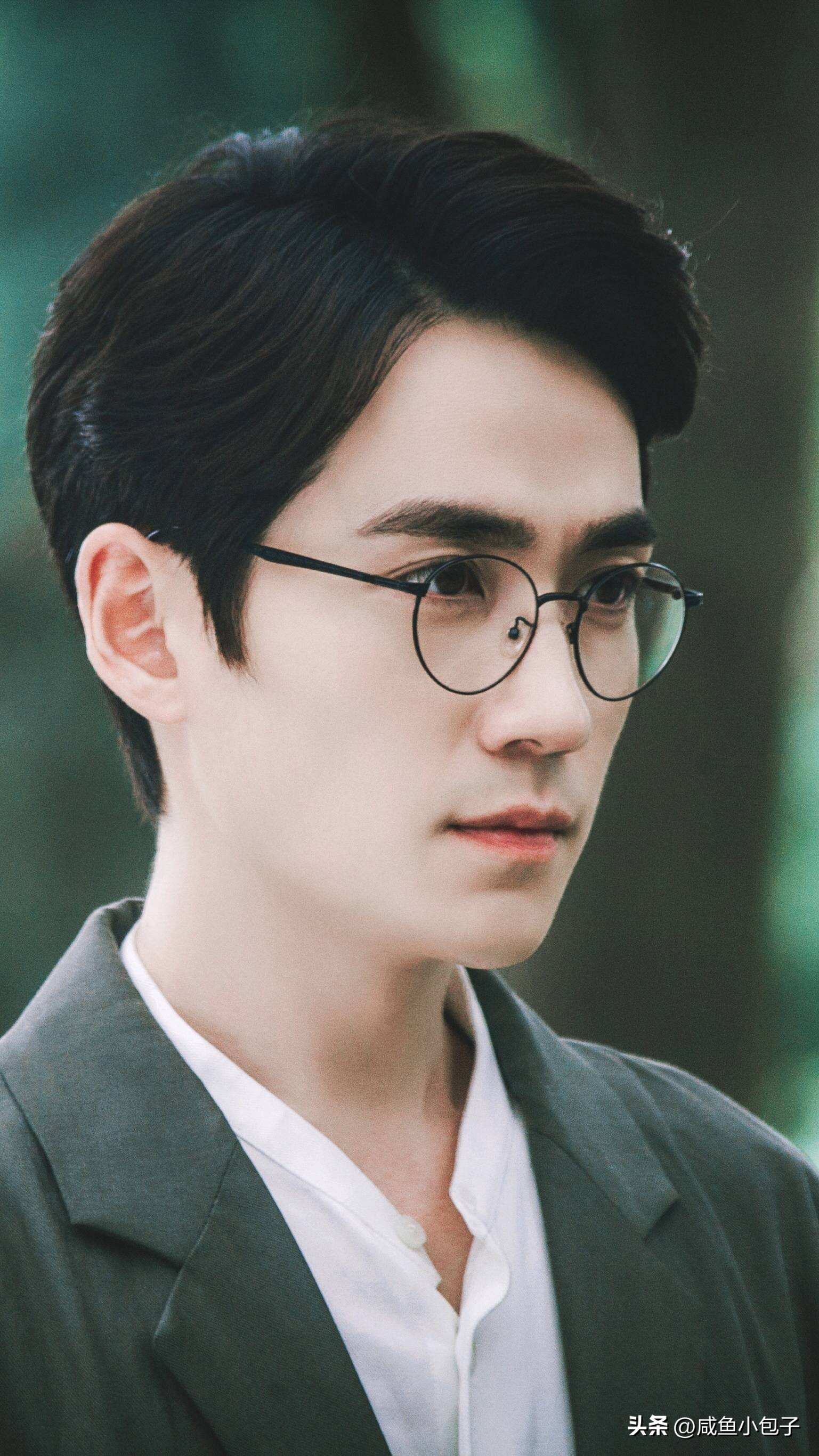 Delay changing a street, inquire who is the father! How are those ...