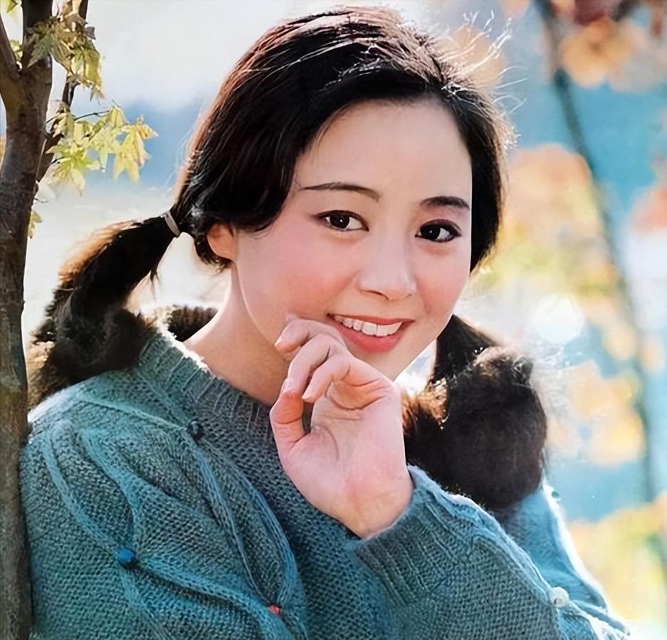 Zhang Yu: She married a famous director when she was popular, and ...