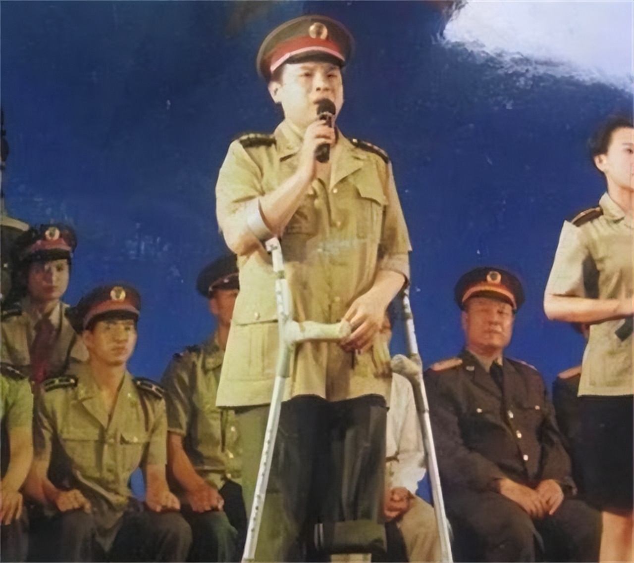 The one-legged hero Xu Liang was a smash hit on the Spring Festival ...