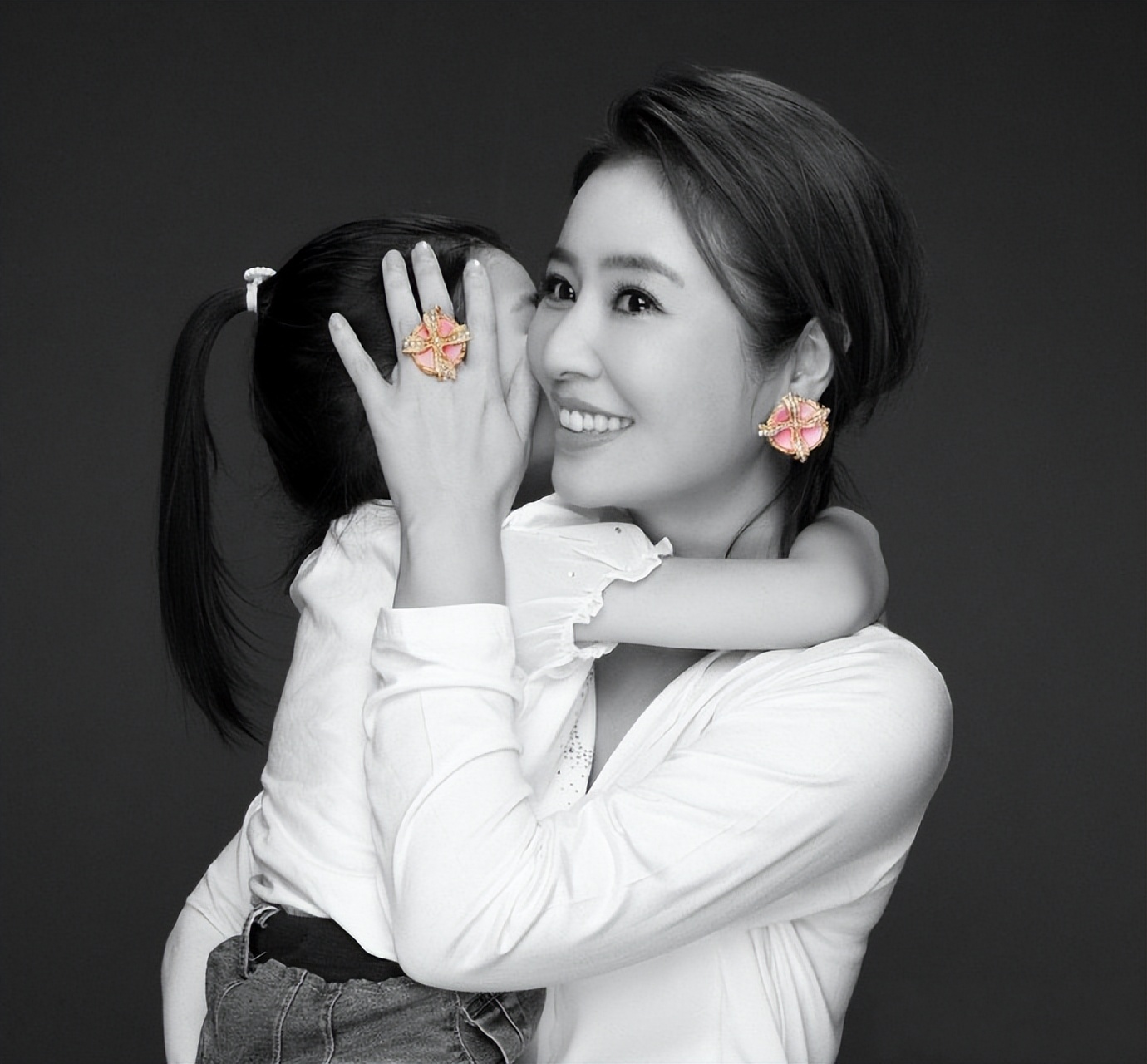 The stars brought their babies to the scene, and the lineup was ...