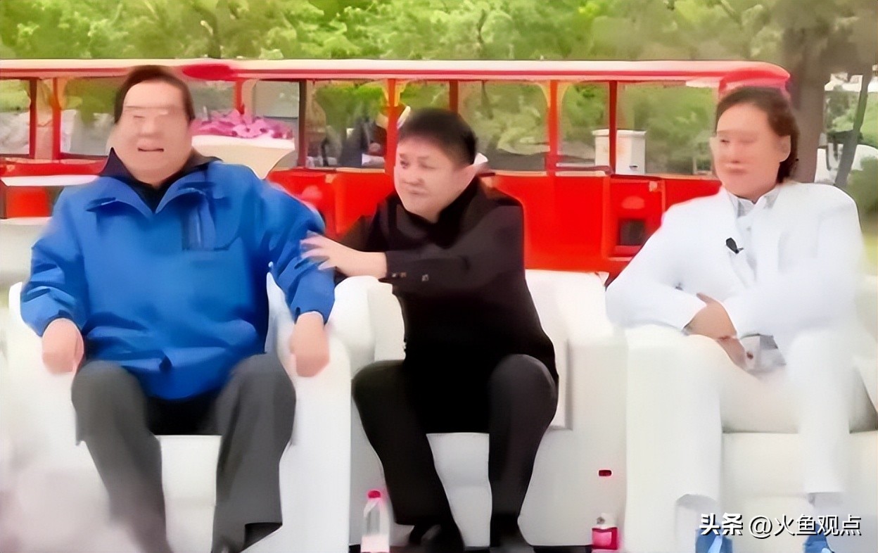 84-year-old Li Shuangjiang is in dire condition! Standing unsteadily ...