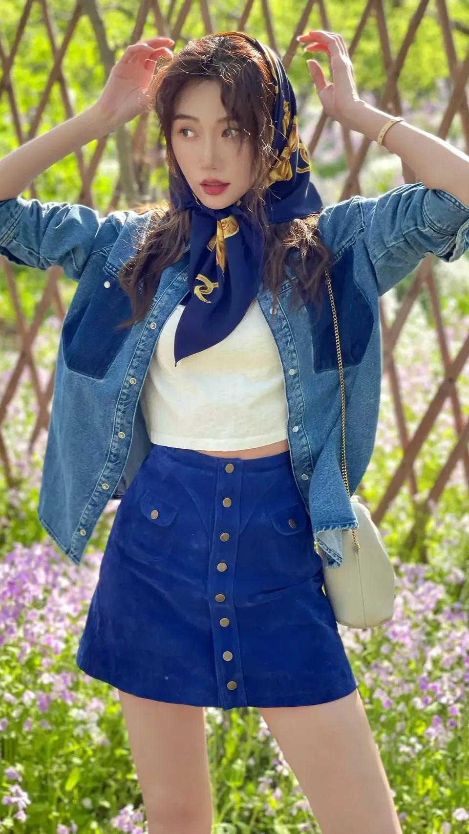 The Pretty Lady in Hosting World. Li Siyu - iNEWS