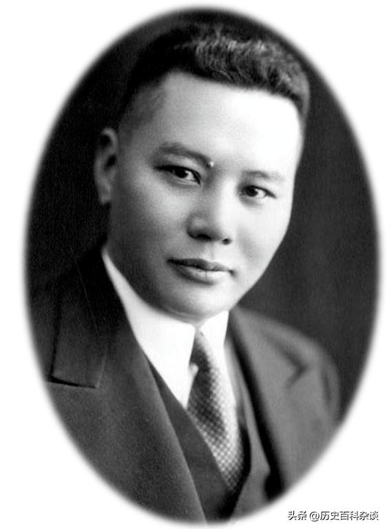 Why did Zhang Xueliang send troops into the customs to support Chiang ...