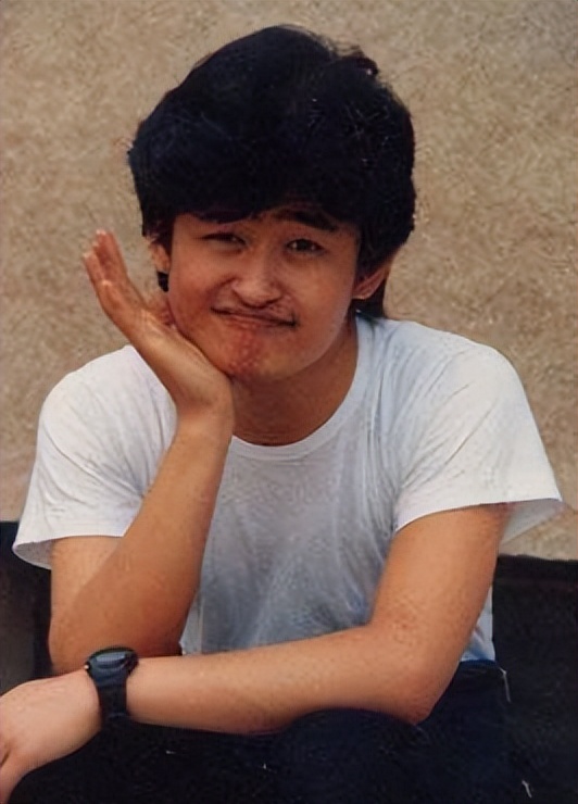 Sad! Famous singer suffers from rare "undead cancer", gray hair at only ...