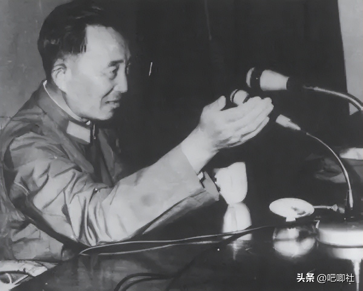 In 1977, Luo Ruiqing, who had retired to the second line, broke the routine and returned to the ...