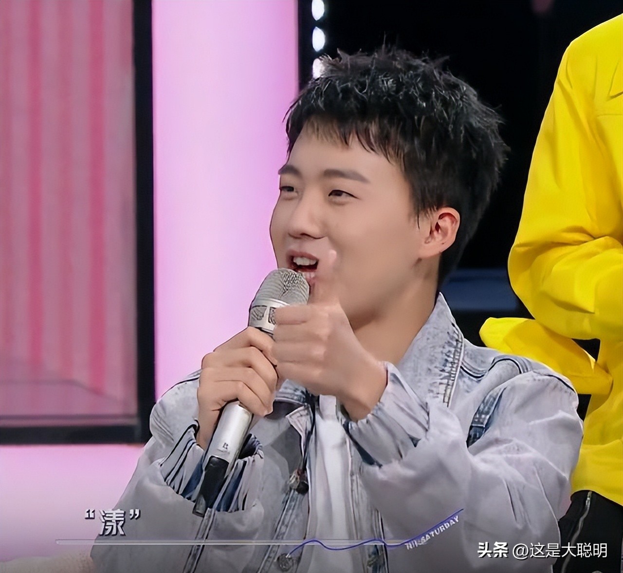 Don't let Guo Degang see it! Qin Xiaoxian read the tongue twister ...