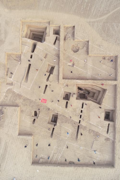 A Brief Discussion on the Layout of Yongcheng, the Capital of Qin ...