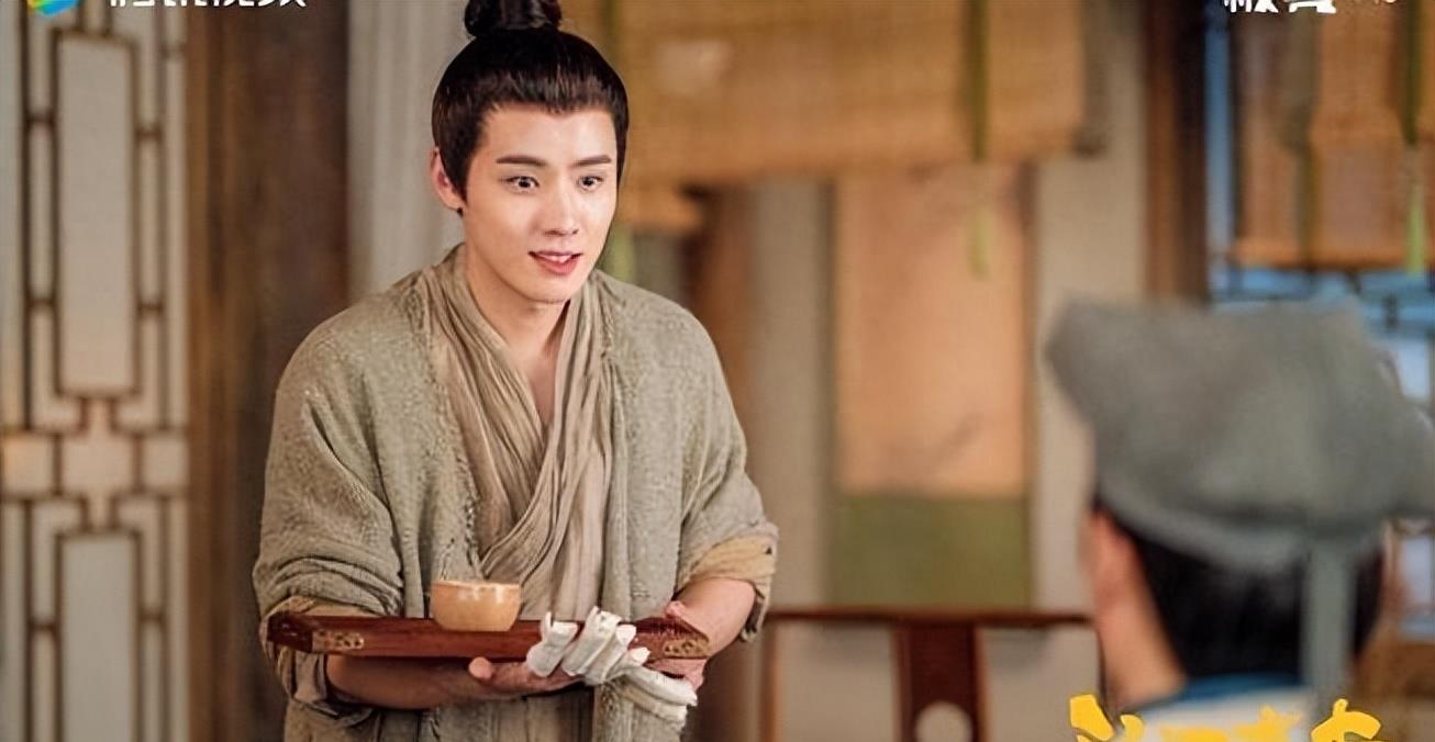 With only 4 episodes and 23,000 views, and 5 stars, "Lan Gui's Happy ...